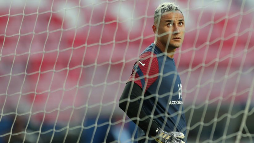 "Ugly duckling" of European football - Navas angry at PSG for bringing ...