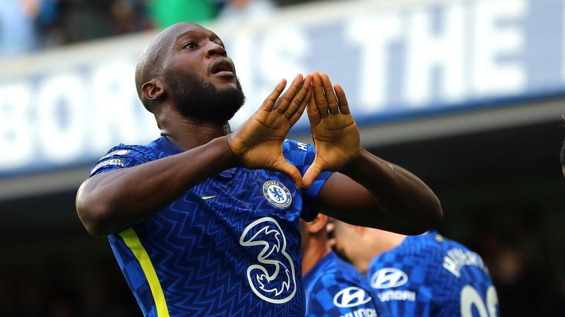 Chelsea hard-stepping towards the top - Lukaku and Kovacic tame Aston ...