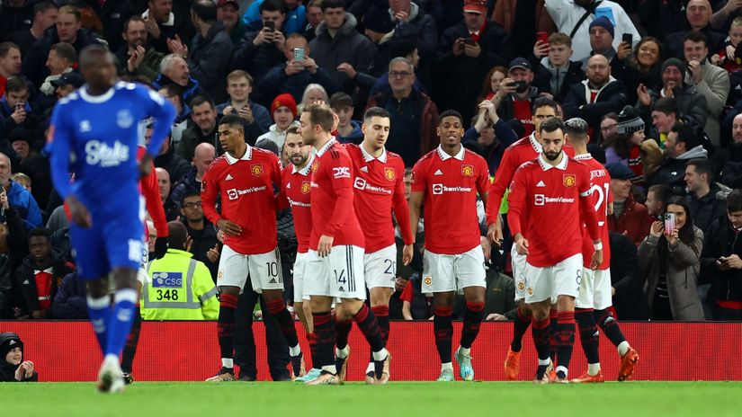 Red Devils and their hot Old Trafford melt the Toffees out of the FA ...