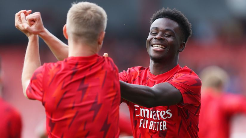 Saka explains the hilarious story of his mum tucking him to bed the ...