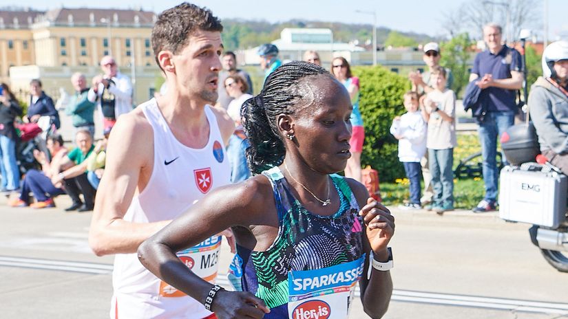 Tanui, Toroitich target Vienna marathon records with Eritreans posing biggest threat::Comments ...