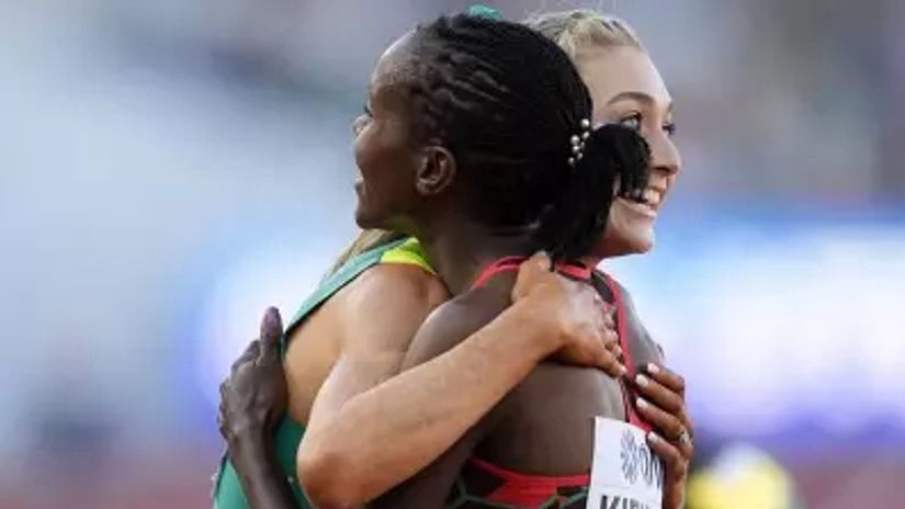 World 2000m record breaker Jessica Hull opens up on Faith Kipyegon's ...