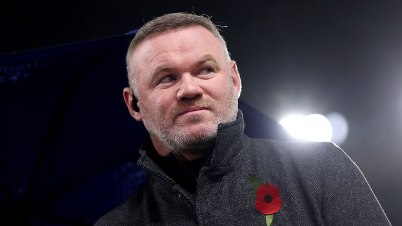 Rooney offers himself as part of the new Red Devils’ coaching staff ...